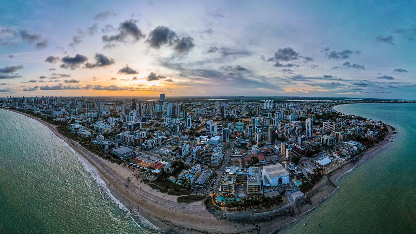 Vale a Pena Viajar para João Pessoa? Descubra o Paraíso Tropical Brasileiro! - Catedral Campinas